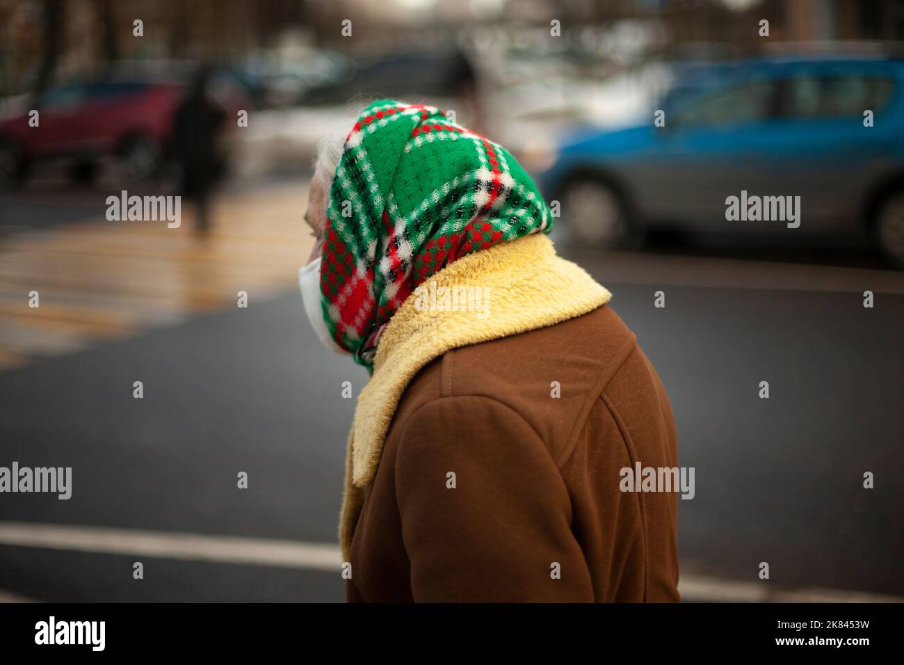 Grandmother profile hi-res stock photography and images - Alamy