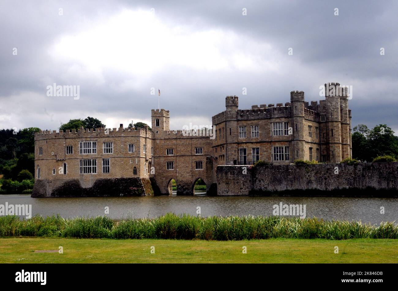 LEEDS CASTLE, NEAR MAIDSTONE, KENT. ONCE OWNED BY HENRYVIII. PIC MIKE ...