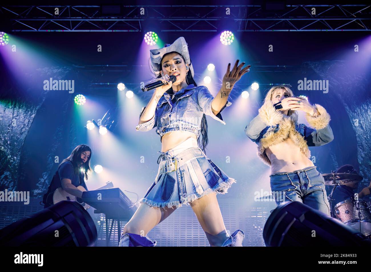 Rina sawayama rock hi-res stock photography and images - Alamy