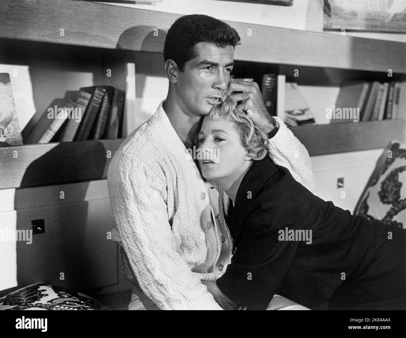 Ray Danton, Shelley Winters, on-set of the Film, "The Chapman Report ...