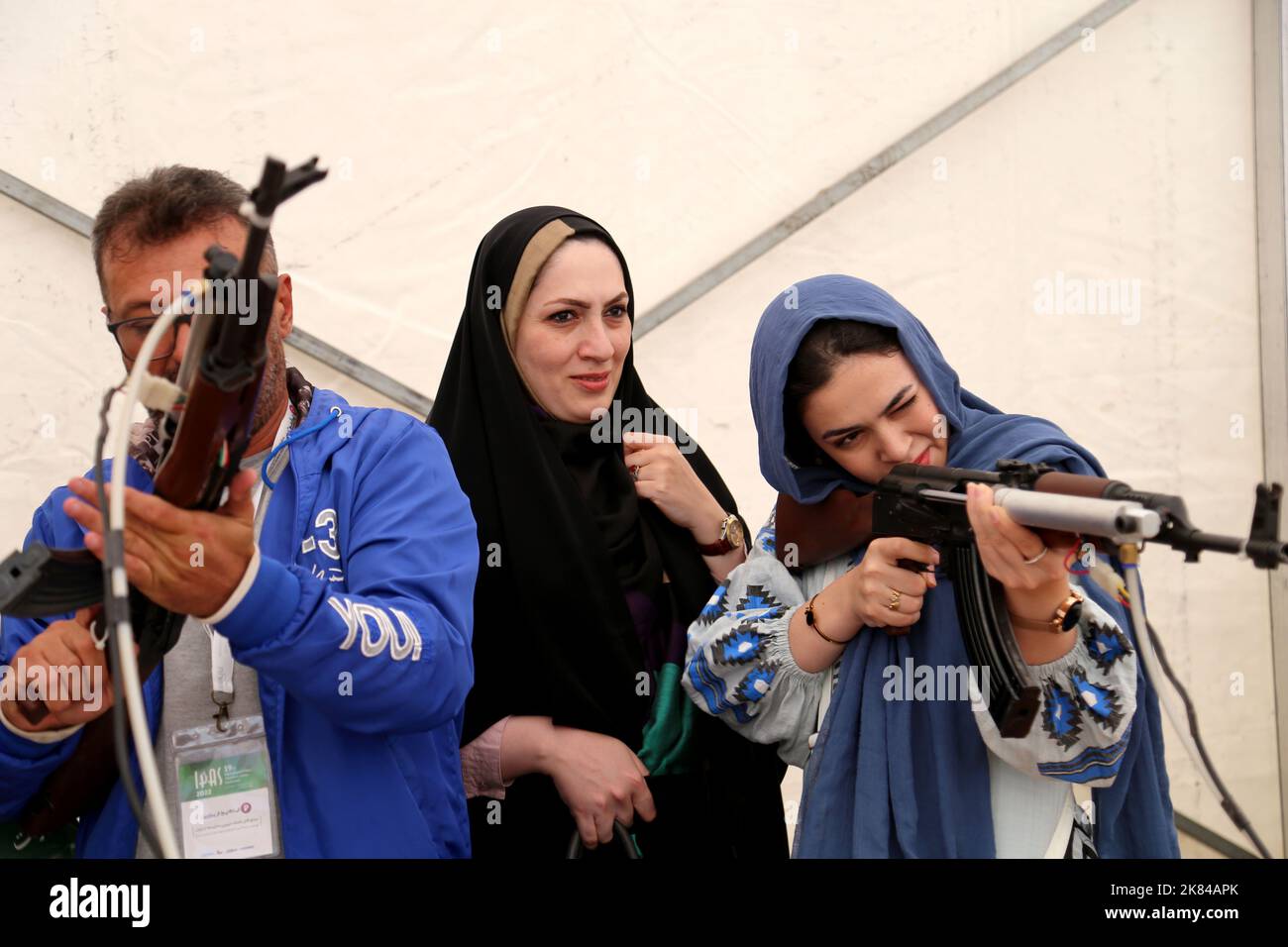 October 20, 2022, Tehran, Tehran, Iran: Iranian visitors practice ...