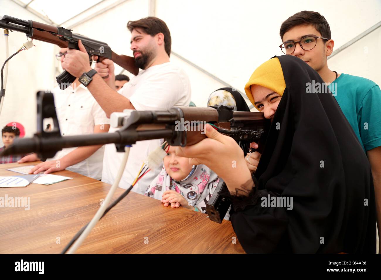 October 20, 2022, Tehran, Tehran, Iran: Iranian visitors practice ...