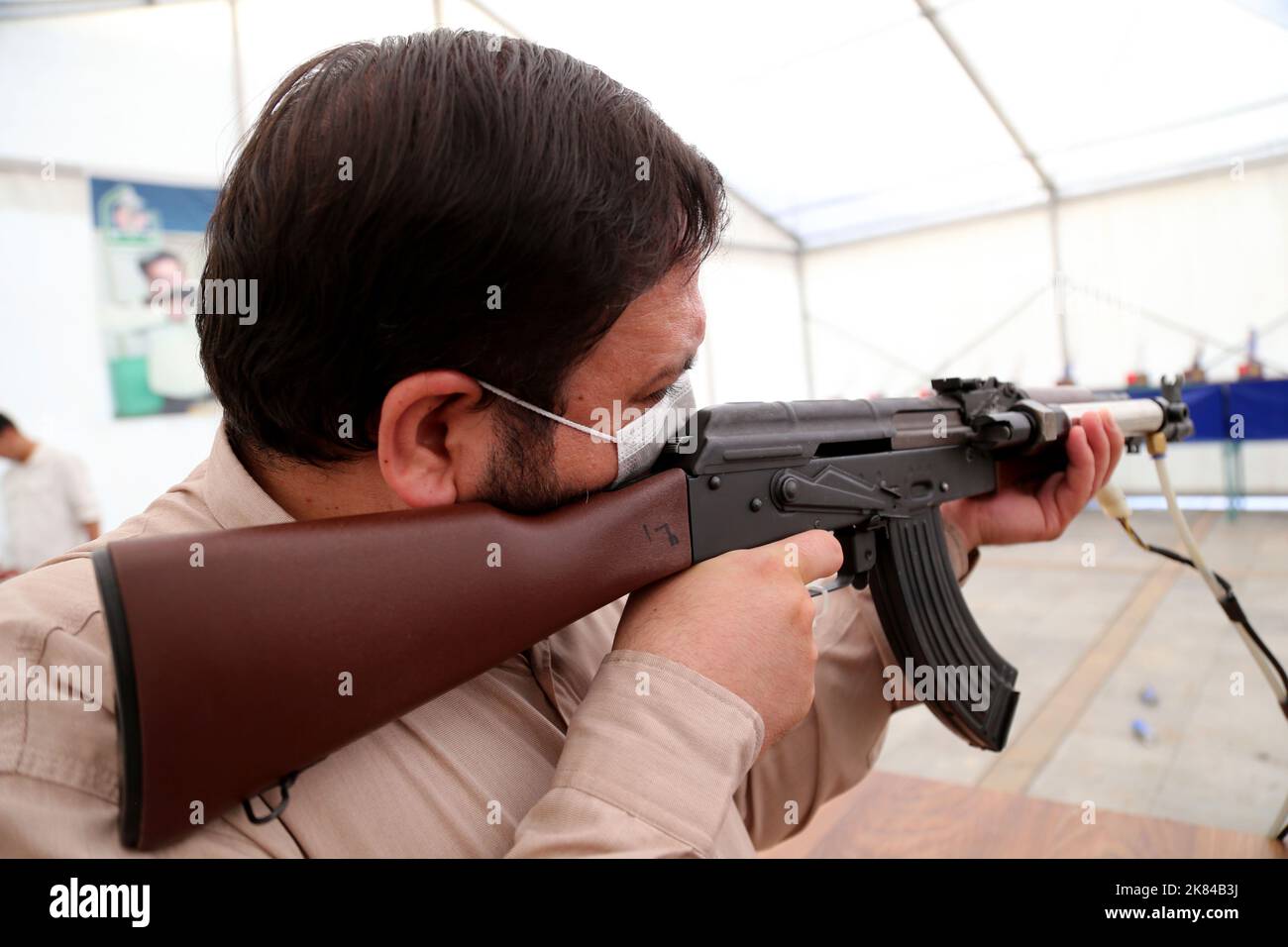 October 20, 2022, Tehran, Tehran, Iran: Iranian visitors practice ...