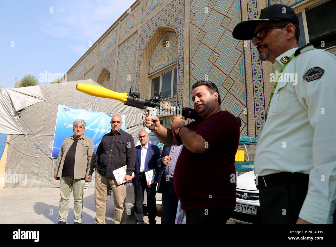 October 20, 2022, Tehran, Tehran, Iran: An Iranian visitor practices ...