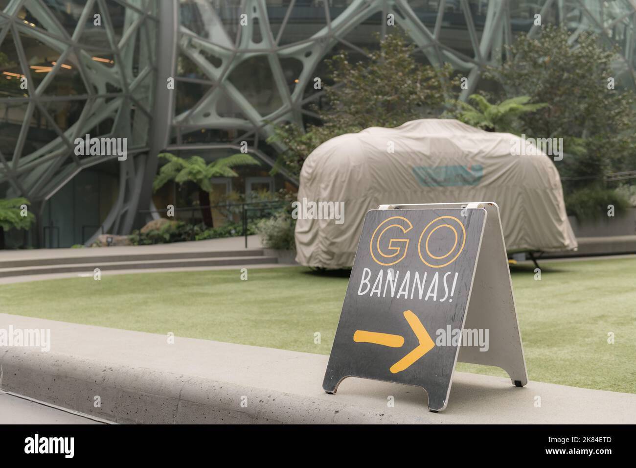 Amazon banana stand hi-res stock photography and images - Alamy