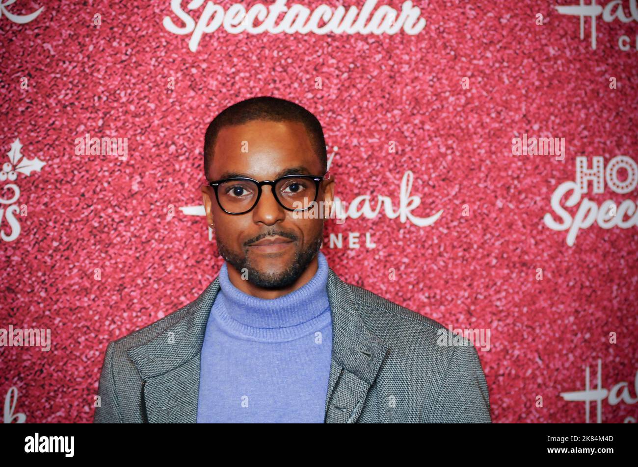 Ronnie Rowe Jr. attends Hallmark's Countdown to Christmas red carpet at ...
