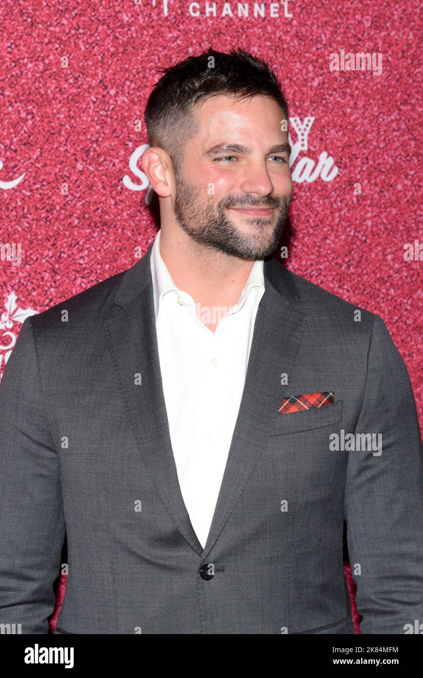 Brant Daugherty attends Hallmark's Countdown to Christmas red carpet at ...