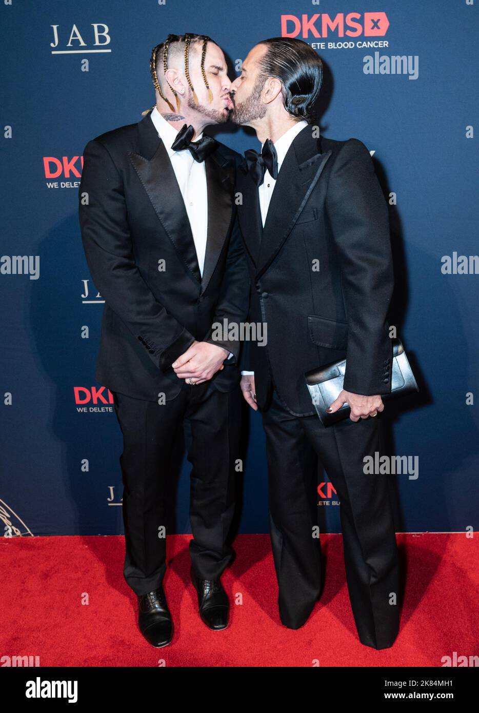 Char DeFrancesco and Marc Jacobs attend DKMS annual gala 2022 at ...
