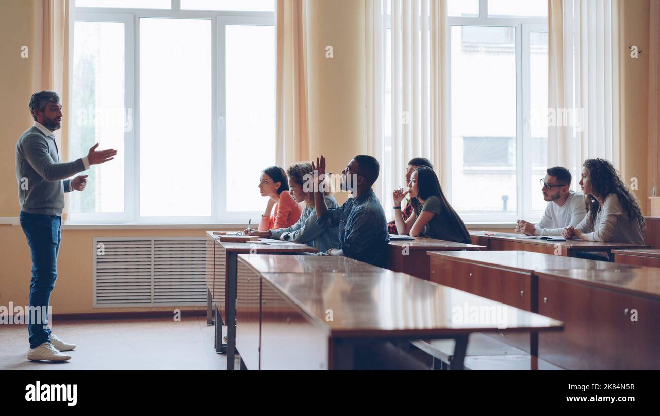 African girl speaking classroom hi-res stock photography and images - Alamy