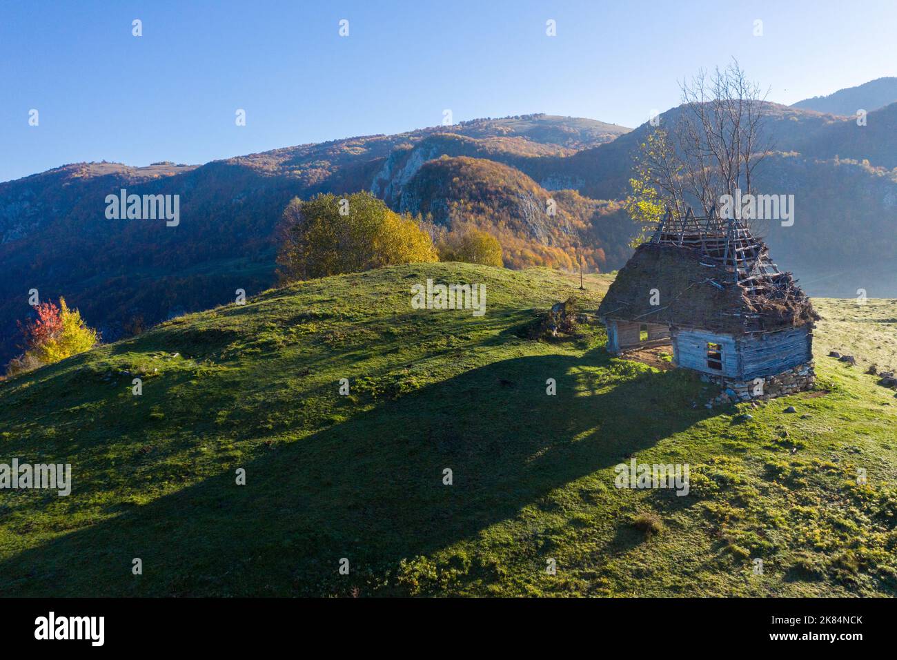 Transylvania nature park barn hi-res stock photography and images - Alamy