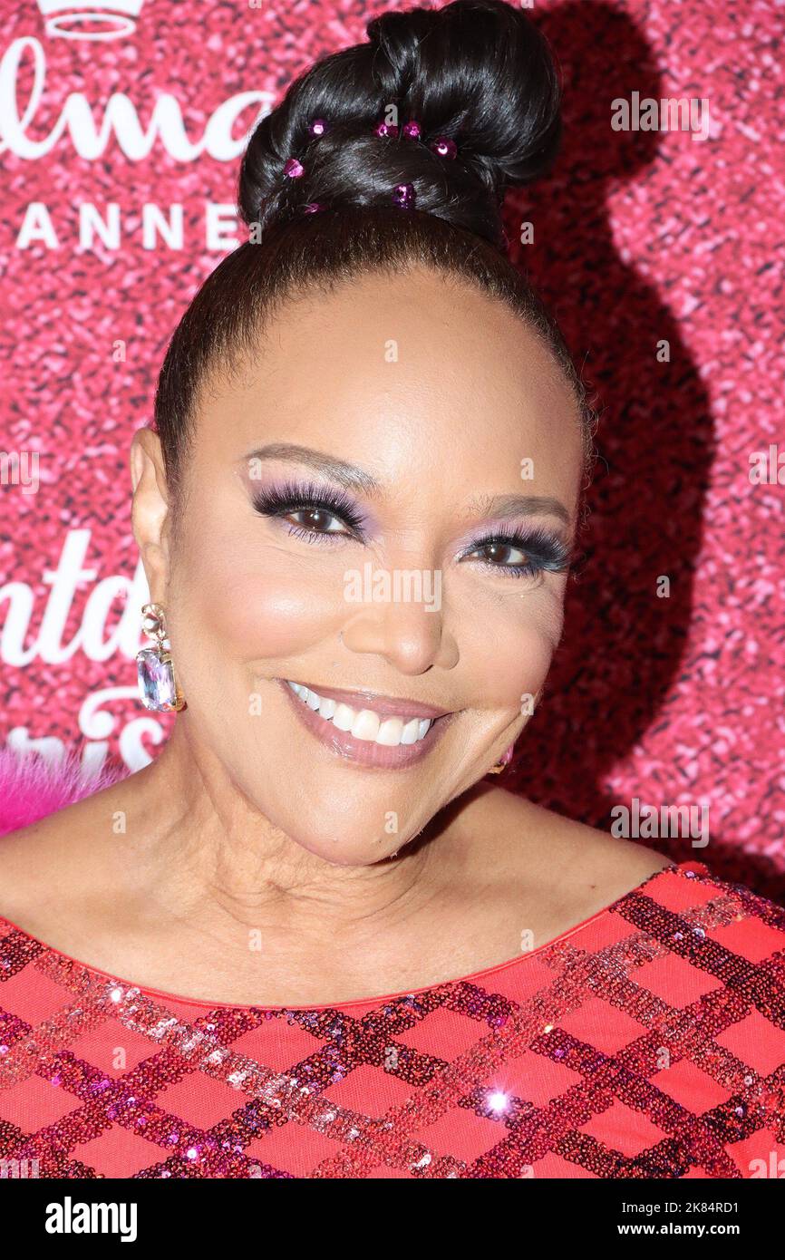 New York, NY, USA. 20th Oct, 2022. Lynn Whitfield at arrivals for ...