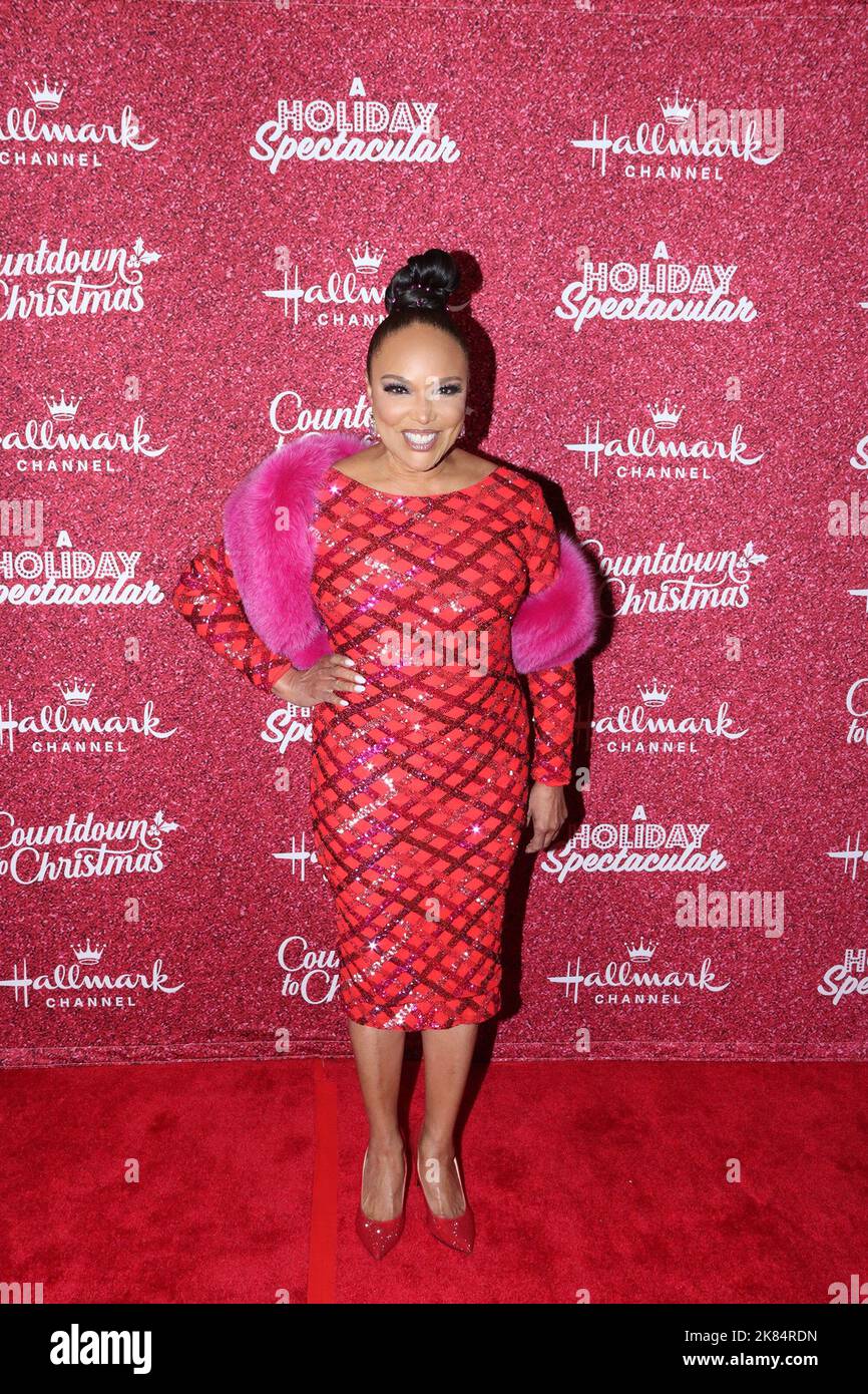 New York, NY, USA. 20th Oct, 2022. Lynn Whitfield at arrivals for ...