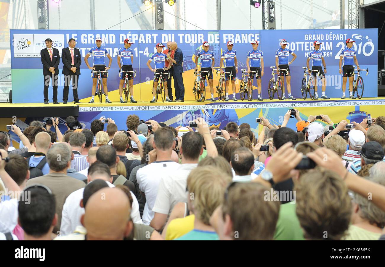 Team Quick Step lines up for the opening Team Presentation Stock Photo ...