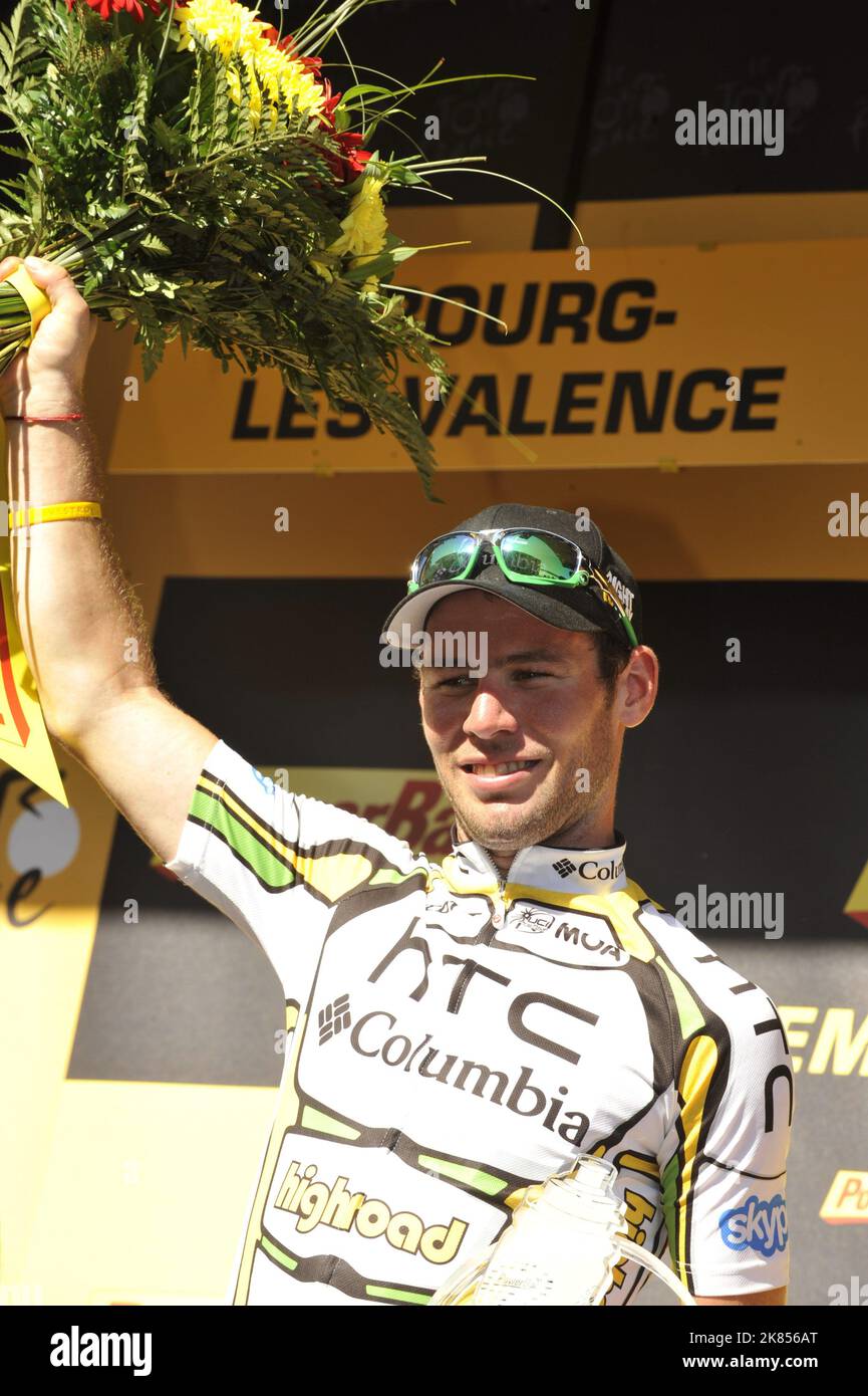 HTC Columbia's Mark Cavendish celebrates after crossing the finish line ...