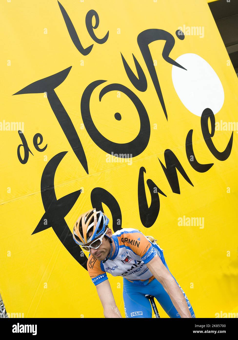 David Millar at the start of the sixth stage Stock Photo - Alamy