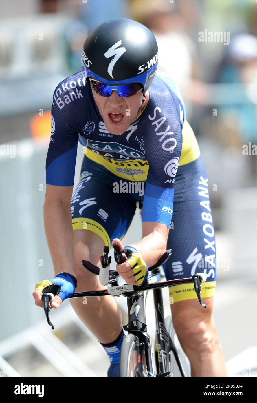 Chris Anker Sorensen team Saxo Bank - Tinkoff Bank crosses the finish ...