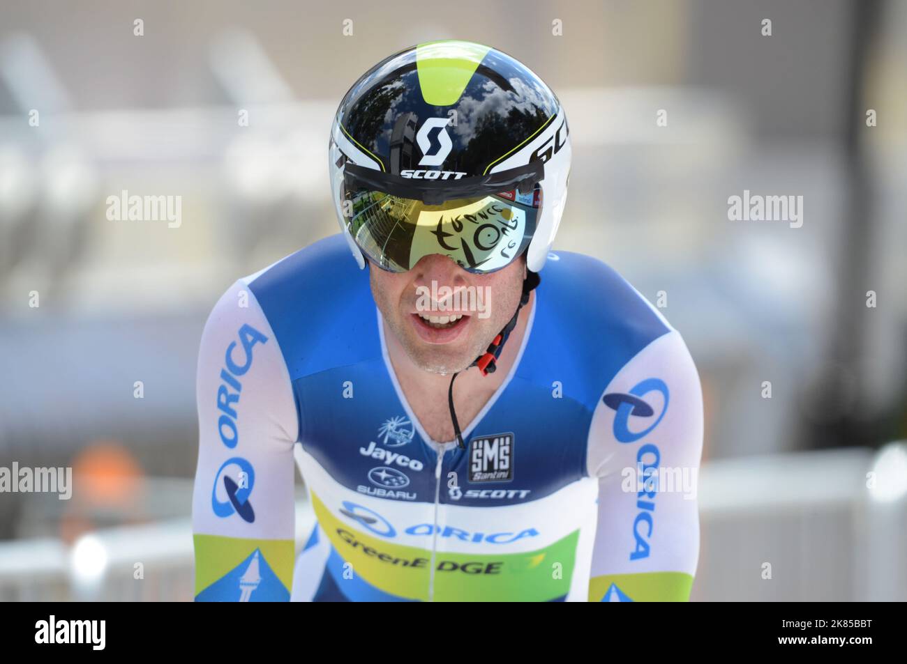Baden Cooke team Orica Greenedge crosses the finish line, Stage 9 Arc ...