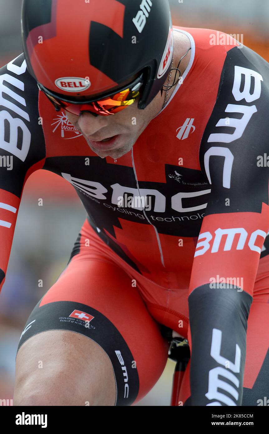 Cadel evans team BMC crosses the finish line. Tour de France 2012 ...
