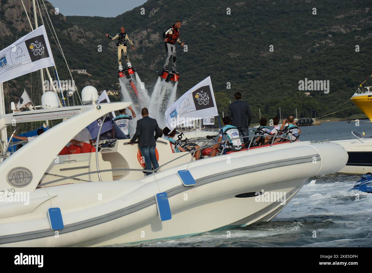 Omega Pharma Quickstep's Mark Cavendish arrives with his team by ...