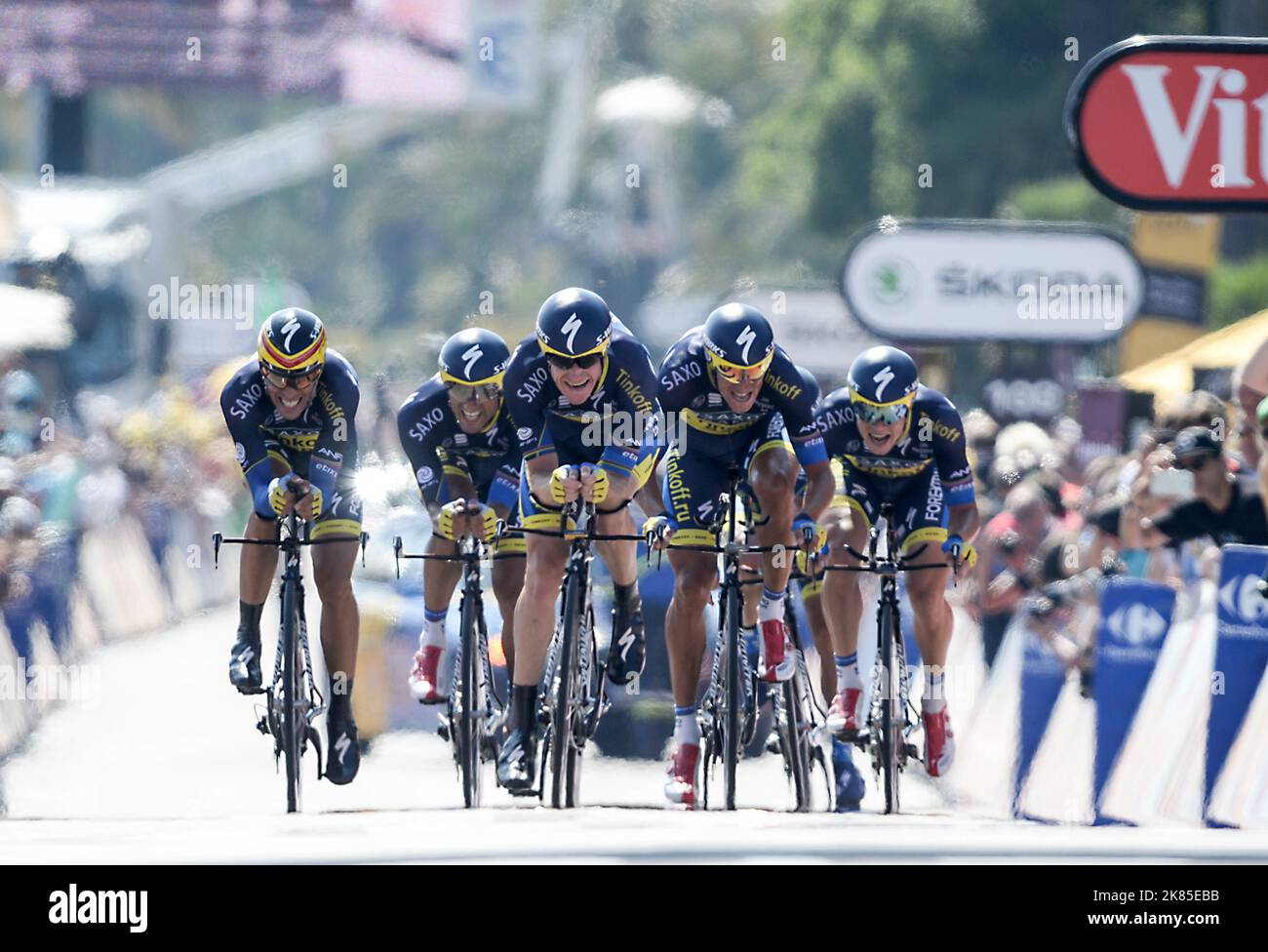 Team Saxo Tinkoff in action Stock Photo - Alamy