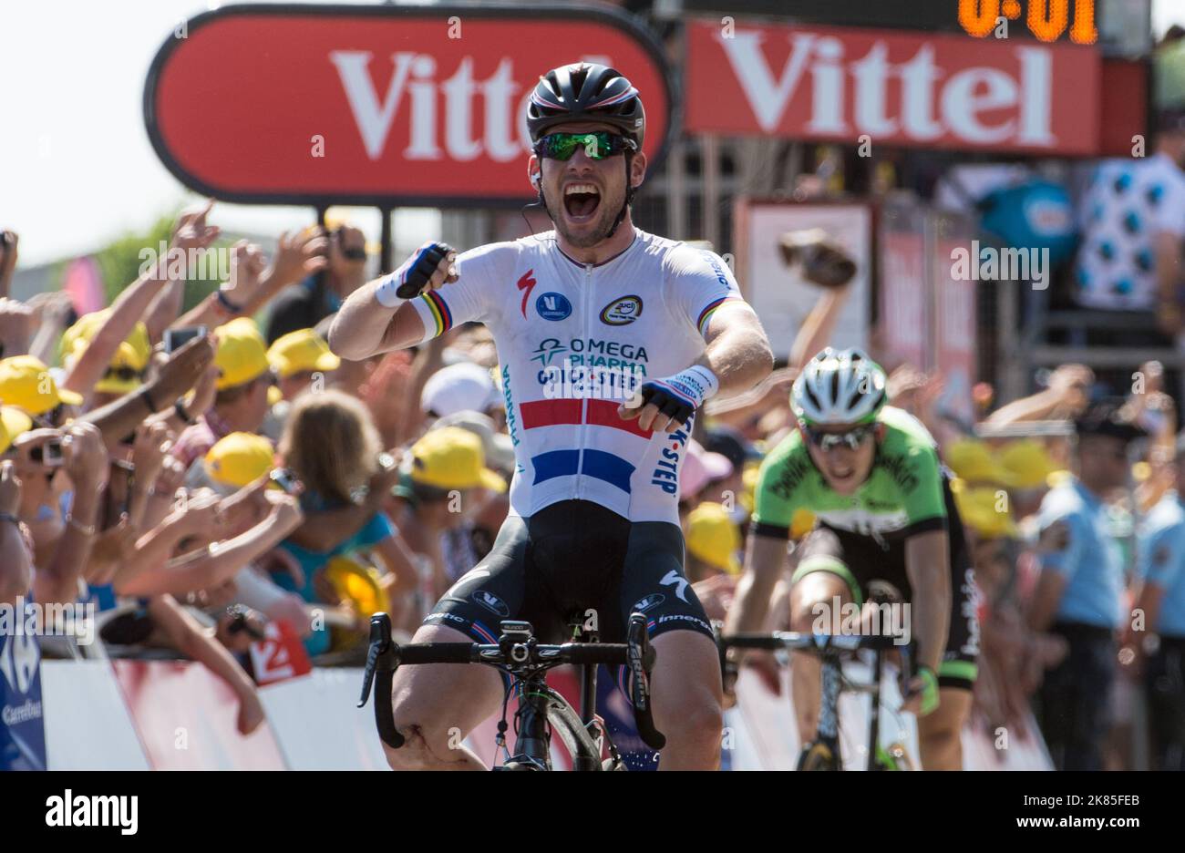 Mark Cavendish (GBR) team Omega Pharma Quickstep wins the stage and his ...