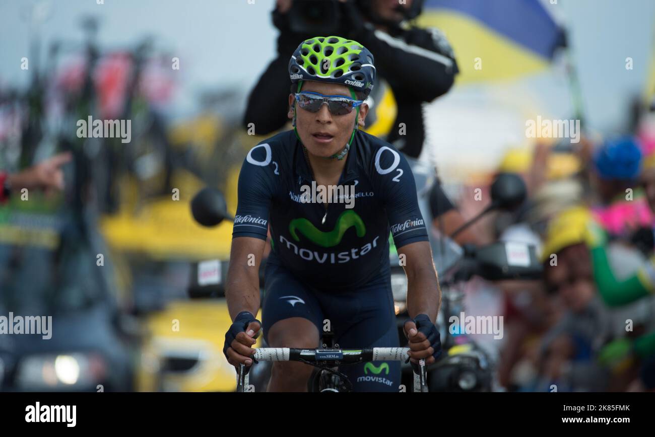 Nairo Alexandre Quintana rides the final 100m of the Mont Ventoux Stock ...