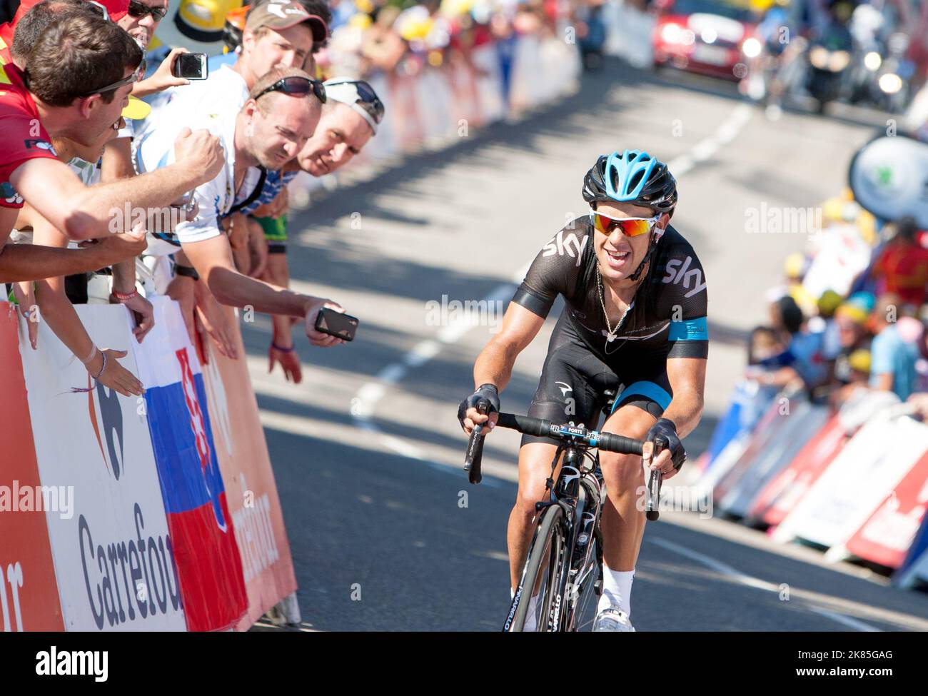 Stage 20 Tour De France - Annecy - Annecy-Semnoz - the crowd cheer ...