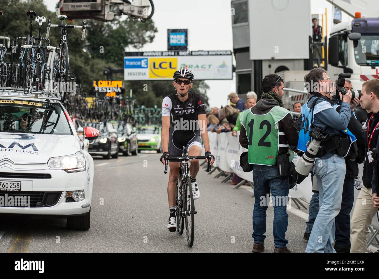 Frank Schleck team TRek Factory Racing crosses the finish line in 59th ...