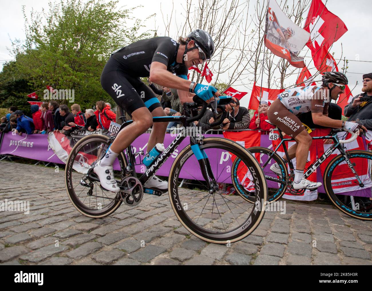 Team Sky's Luke Rowe working hard on the Paterberg Stock Photo - Alamy