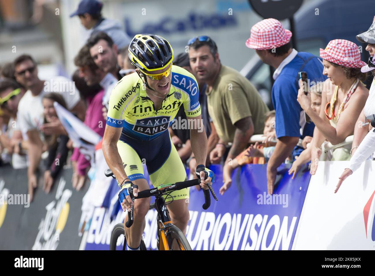 Nicolas Roche team Saxo Tinkoff rides the final metres Stock Photo - Alamy