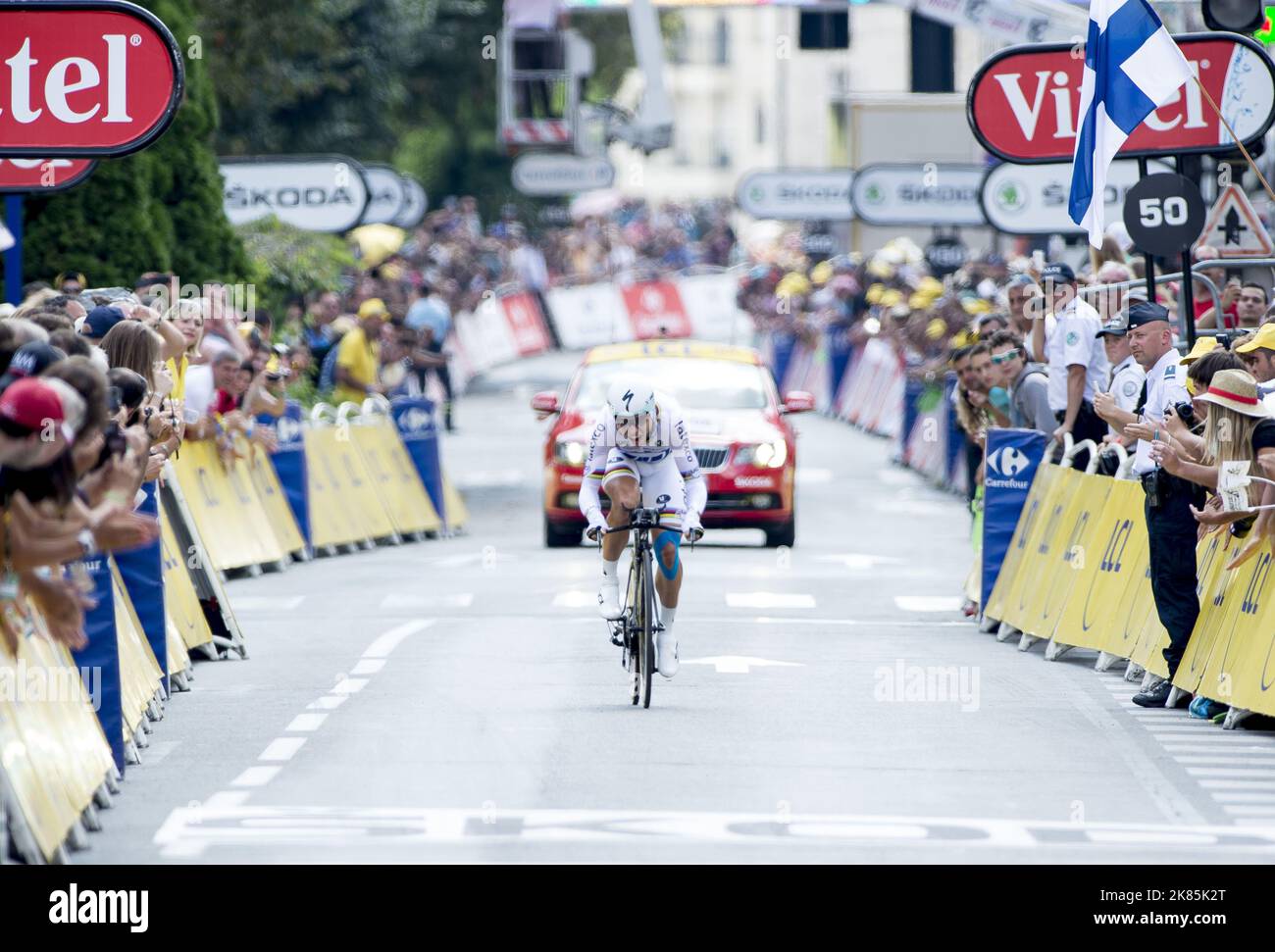 Tony Martin, Omega Pharma-Quick Step races up to the finish line to win ...