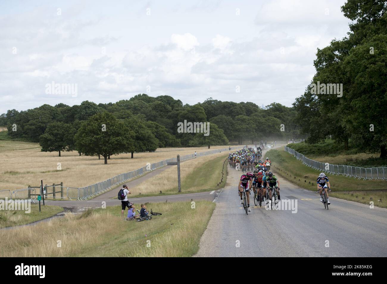 The Peleton ride through Richmond Park Stock Photo - Alamy