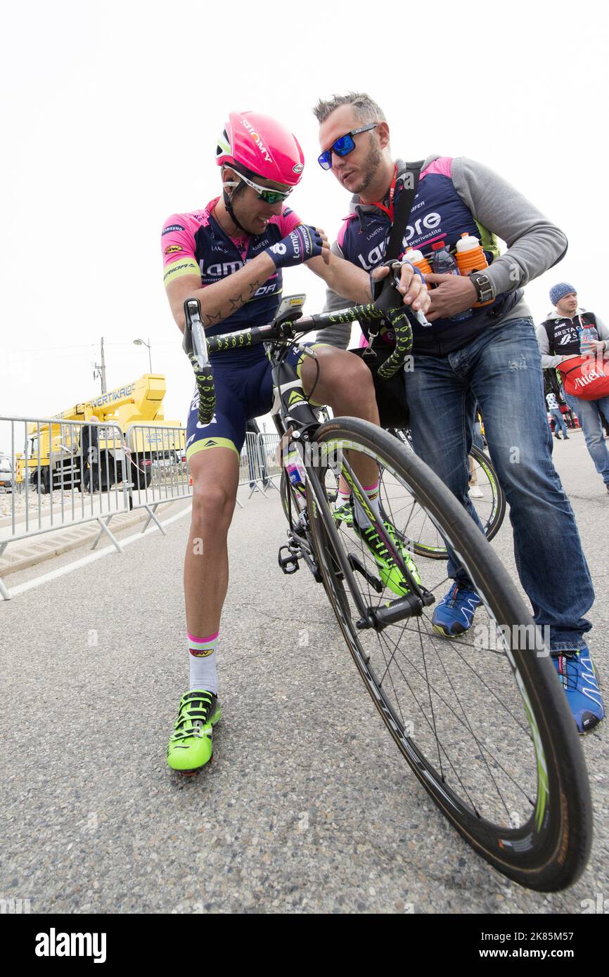 Davide Cimolai team Lampre- Merida wins the stage in Rasteu -one his ...
