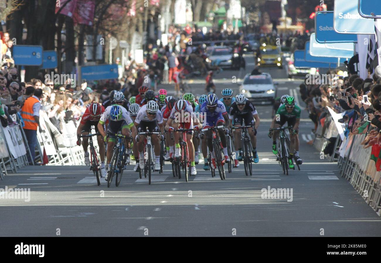 Michael Matthews (Orica-GreenEdge) wins the stage in a sprint finish in ...