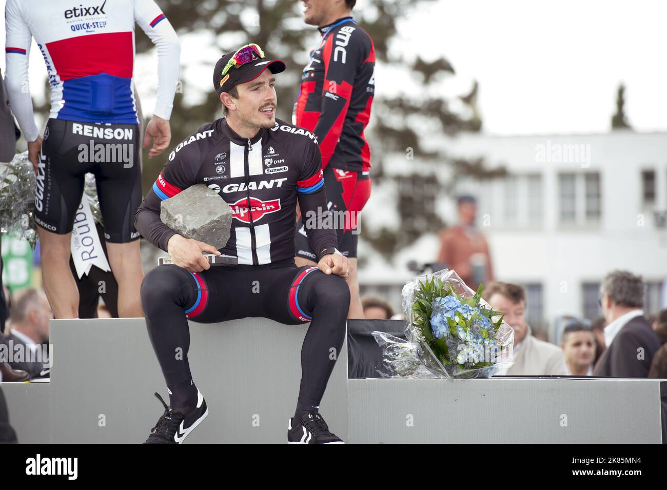 John Degenkolb team Giant - Alpecin wins Paris Roubaix 2015 and walks ...
