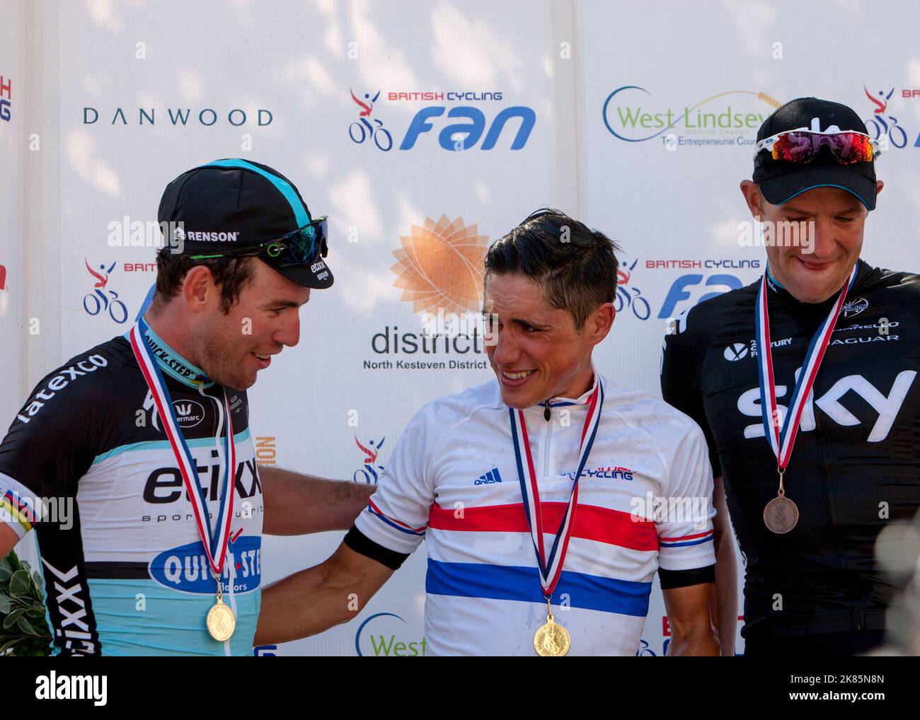 Mark Cavendish (left) (ettix Quick Step), Peter Kennaugh (centre) and ...