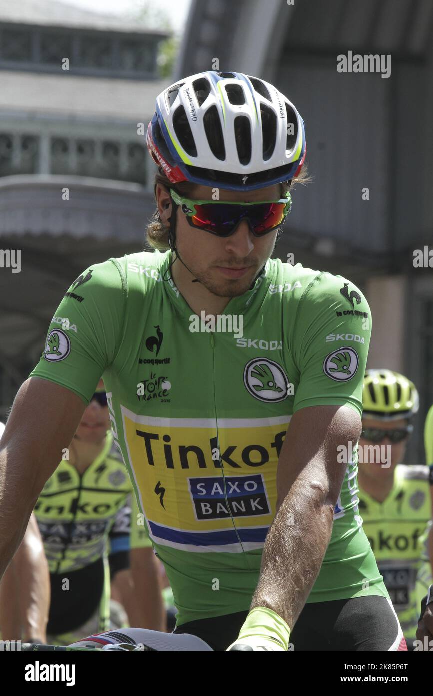 Peter Sagan of Tinkoff-Saxo wearing green at the start Stock Photo - Alamy
