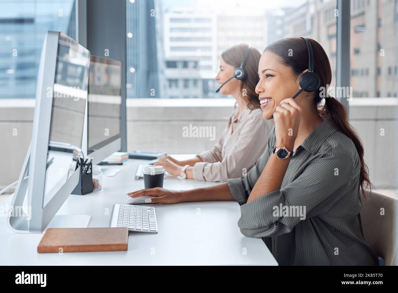 Customer office hi-res stock photography and images - Alamy
