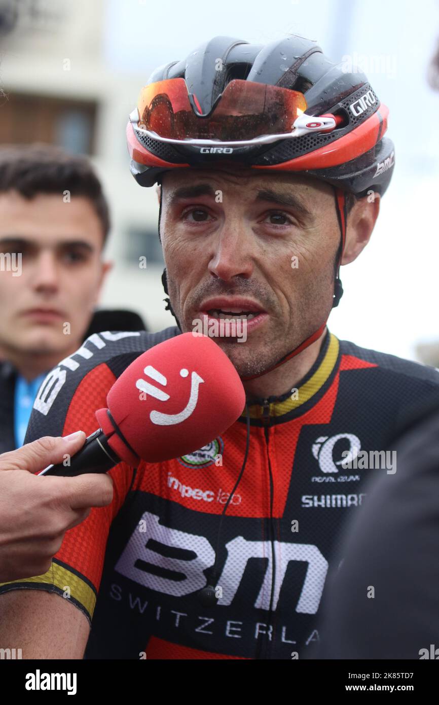 Samuel Sanchez of BMC is interviewed after the stage finish Stock Photo ...
