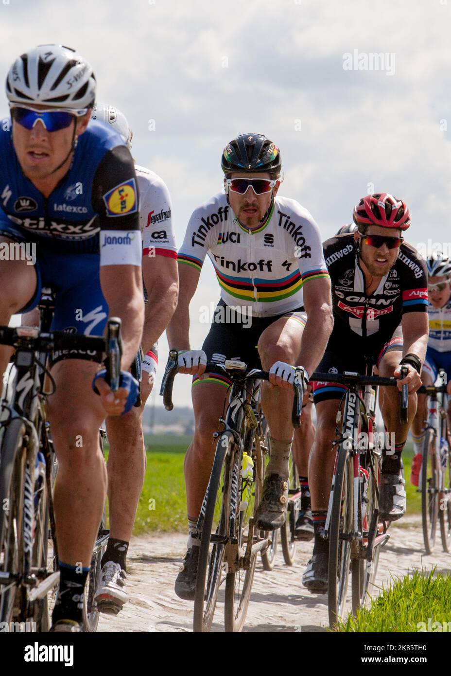 Peter Sagan (Tinkoff) stuck in the second half of the pelton having ...