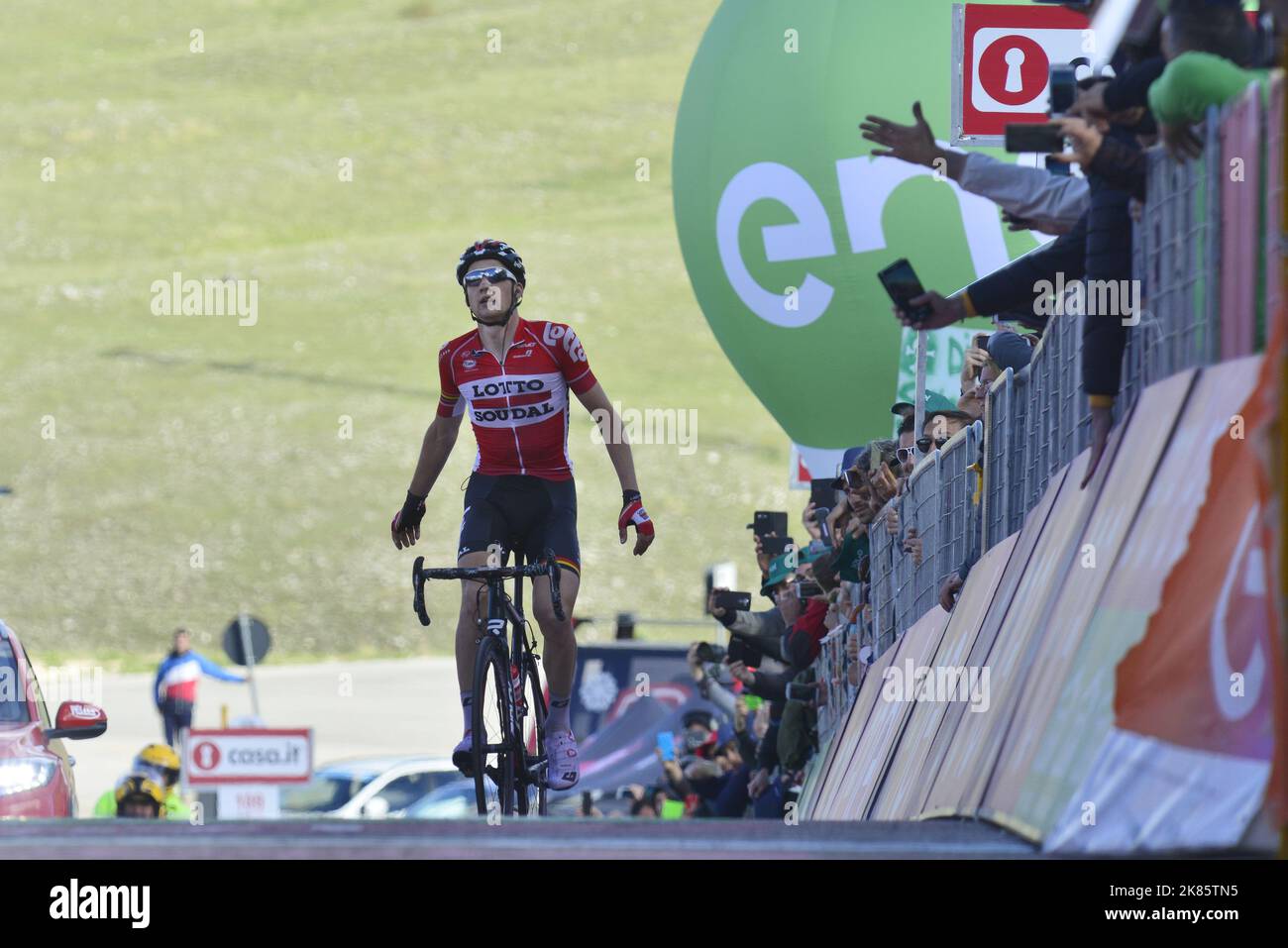 Tim Wellens (Lotto Soudal) takes his first Grand Tour stage win of his ...
