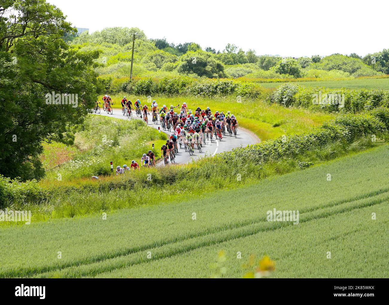 British Mens National Road Race Champs 2016 The Peloton roll through ...