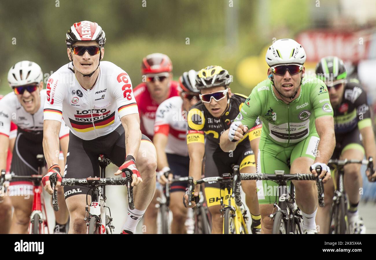 Tour de France stage 3 - Granville to Angers - Mark Cavendish in the ...