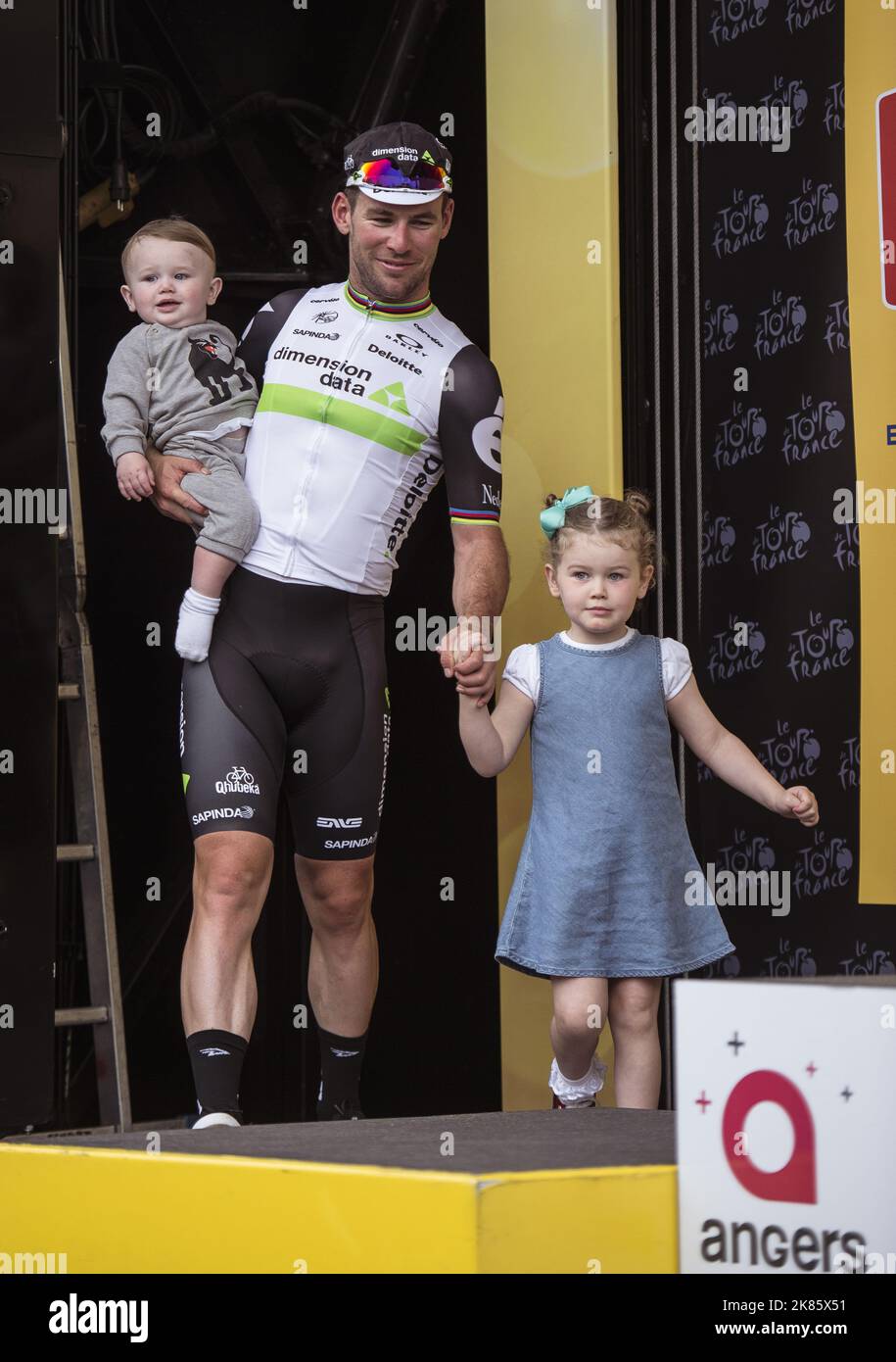 Tour de France stage 3 - Granville to Angers - Mark Cavendish team ...