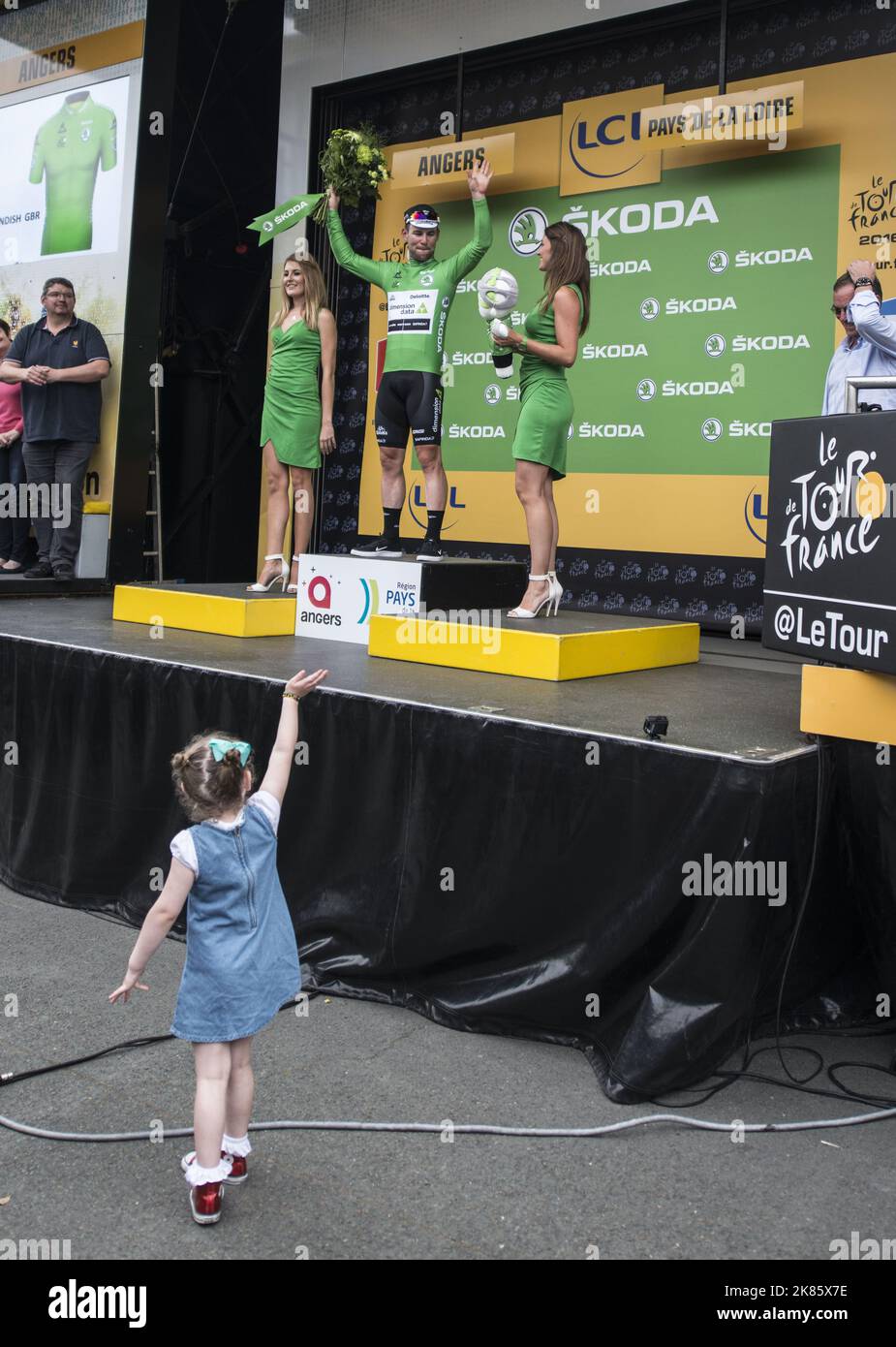 Tour de France stage 3 - Granville to Angers - Mark Cavendish team ...