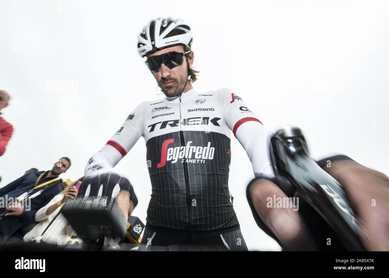 Tour de France stage 3 - Granville to Angers - Mark Cavendish team ...