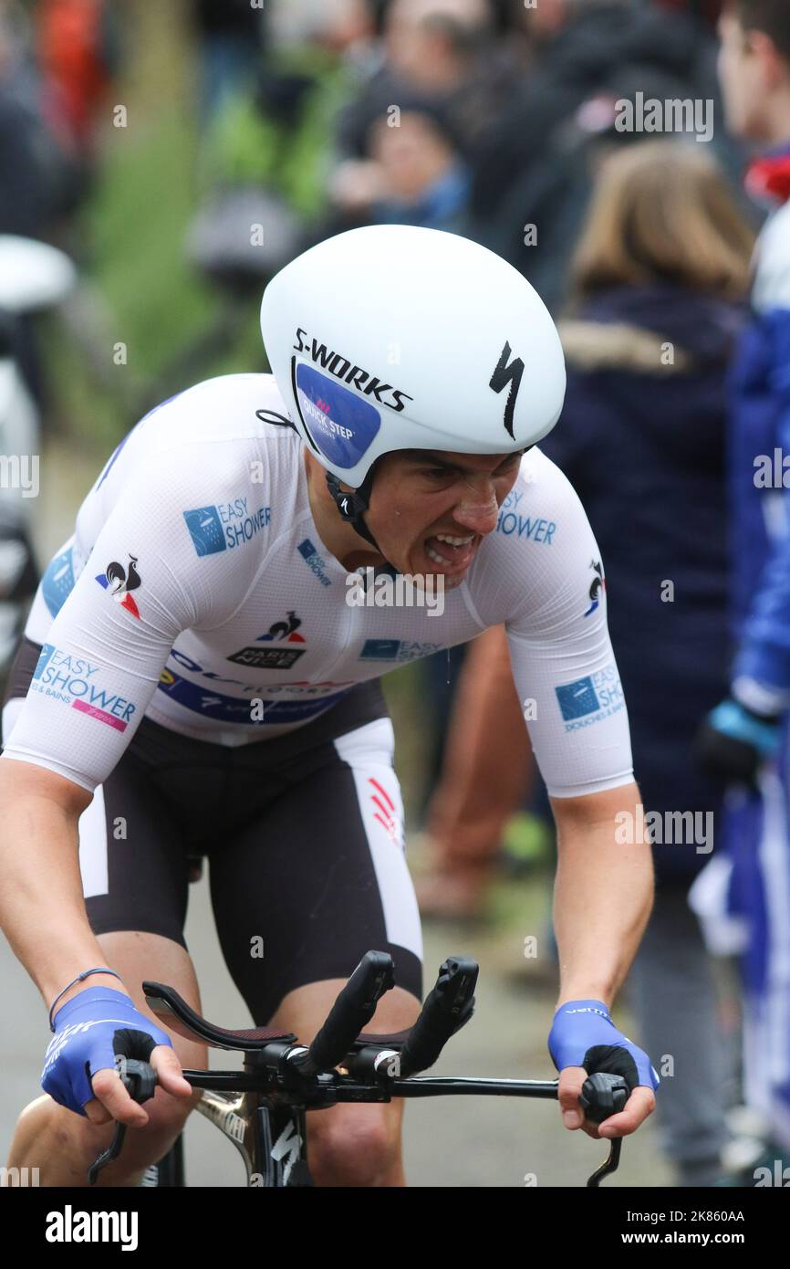 Julian Alaphilippe of Quick Step wins stage 4 Stock Photo - Alamy