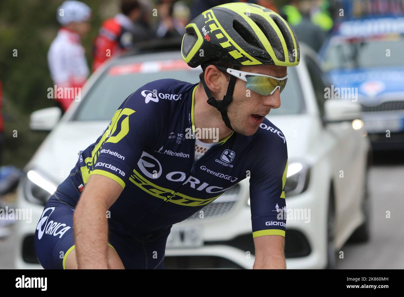 Great Britain's Adam Yates team Orica in fifth position Stock Photo - Alamy