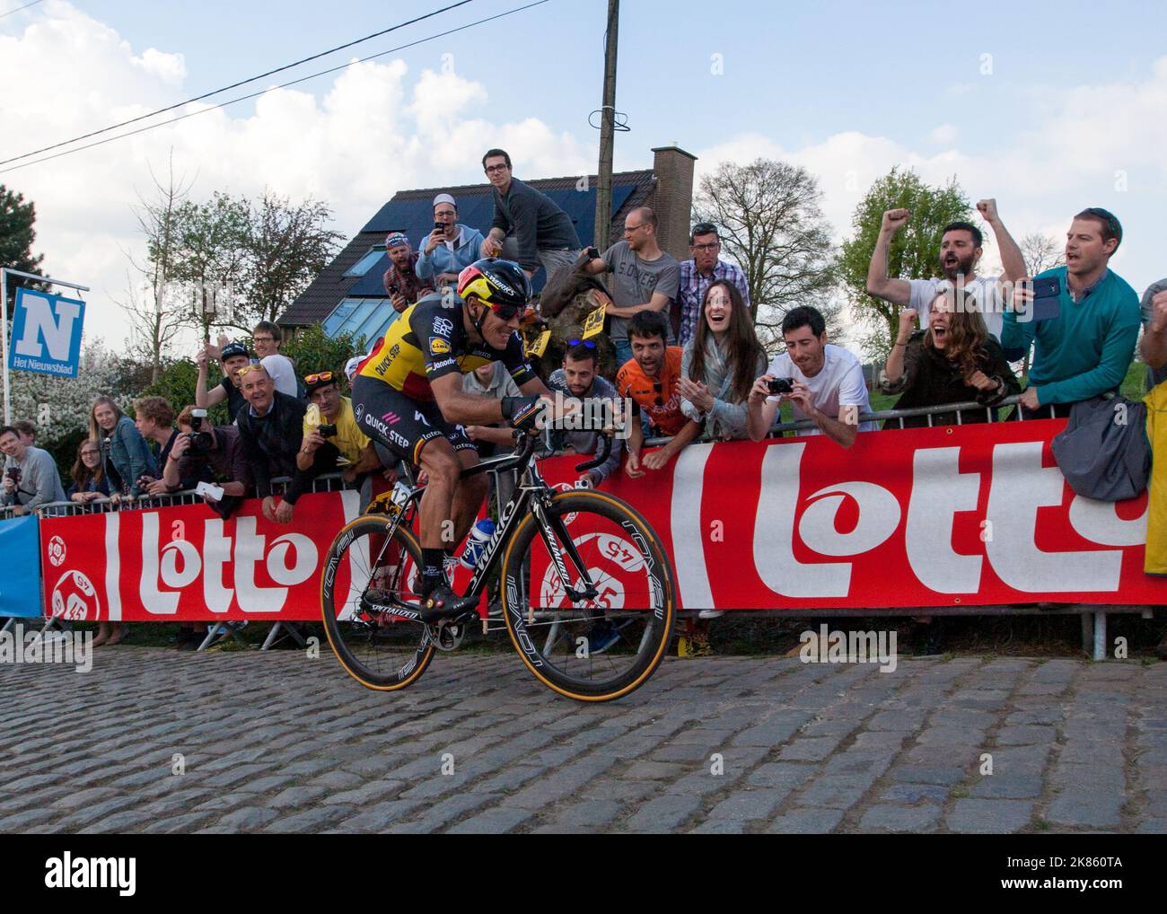 Philippe Gilbert (Quick-Step Floors) Climbs the Paterberg for the final ...