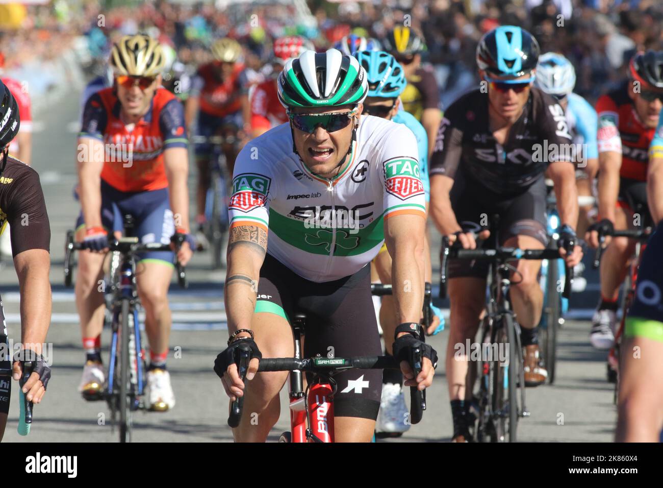 Ireland' Nicolas Roche team BMC approaches the finish line Stock Photo ...